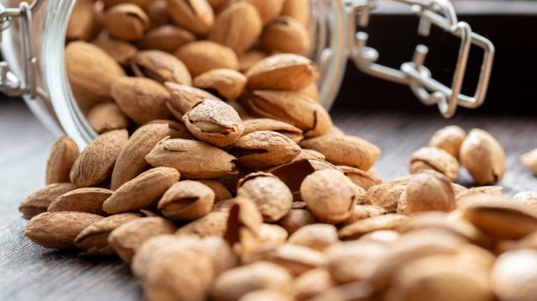 Almond The Ultimate Guide Health Benefits, Culinary Uses